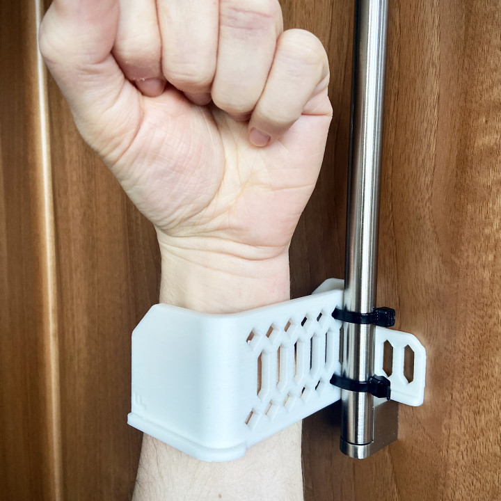 3D Printable Armie - Hands Free Handle by PrintCity