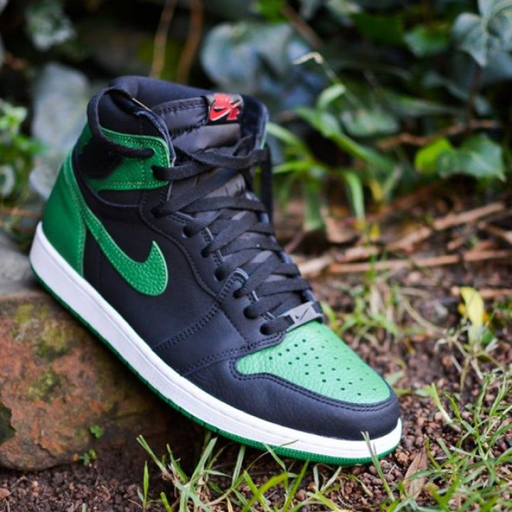 3D Printable Custom Sneaker Lace Tags by Shaun