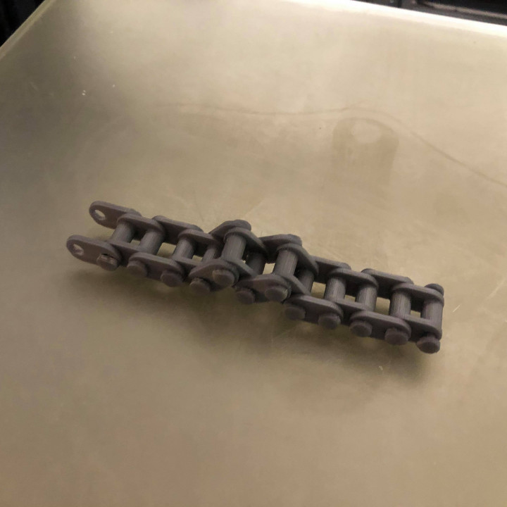 3D Printable Chain by Nils Söderlind