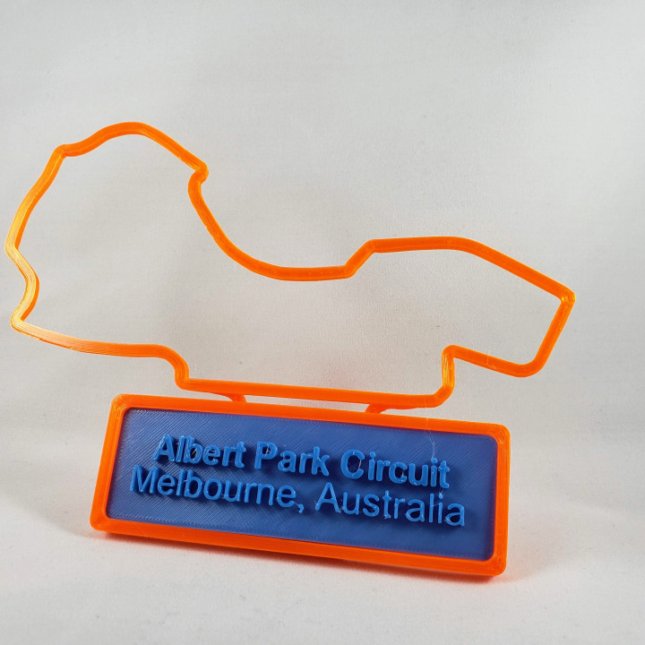 3D Printable 25 Race Track Displays by Dsk