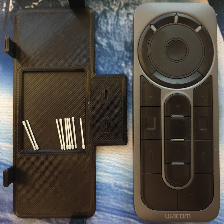 3D Printable WACOM Cintiq 16/22 Express Key Remote holder by cris lebrun
