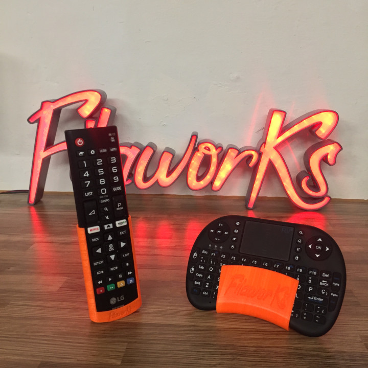 3D Printable TV remote control and TV Keyboard Holder by FilaworKs