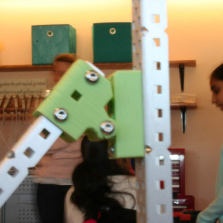 3D Printable VEX C-Channel Suppport by Rahul Gupta