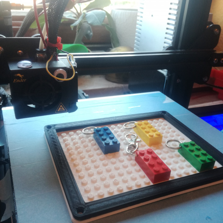 3D Printable Lego Keyboard: Brick your Keys by Benjamin Lau
