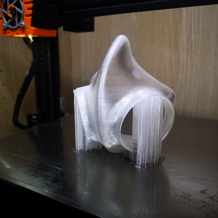 3D Printable Face Mask by Laszlo Paszka