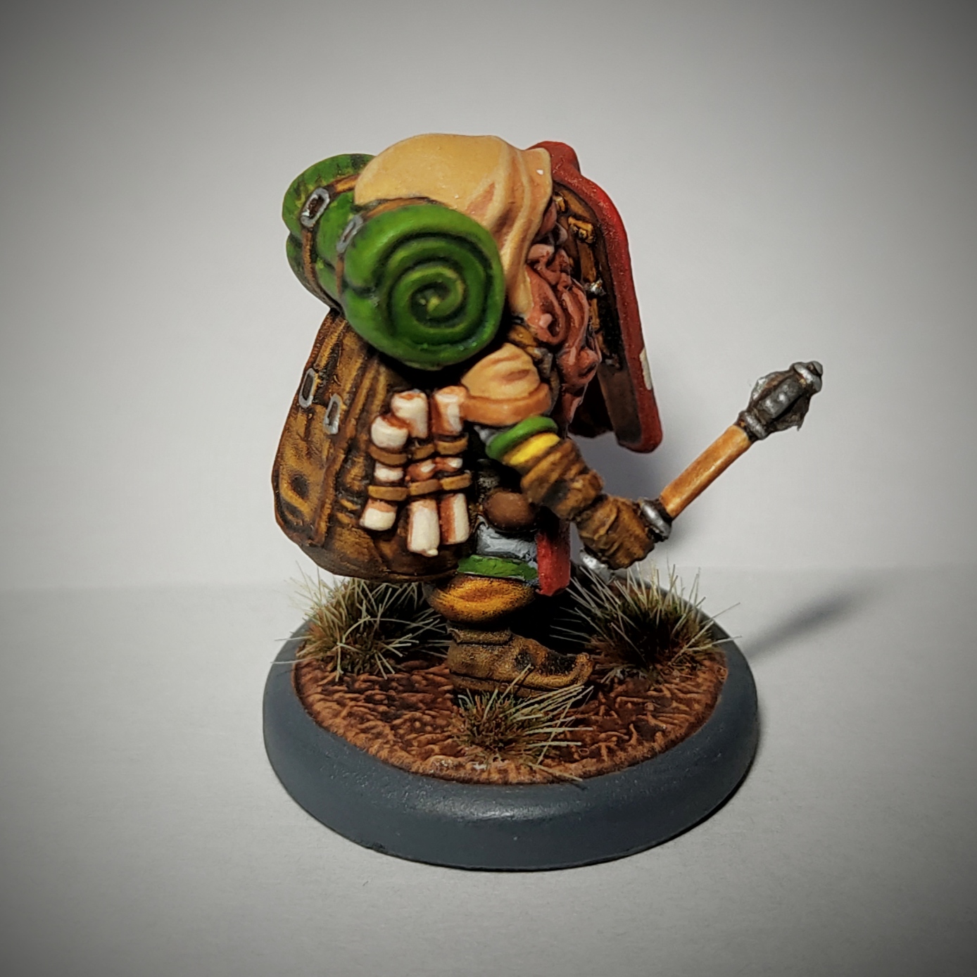 3D Printable Gnome Wizard Type B w/ Modular Hands (Presupported) by ...