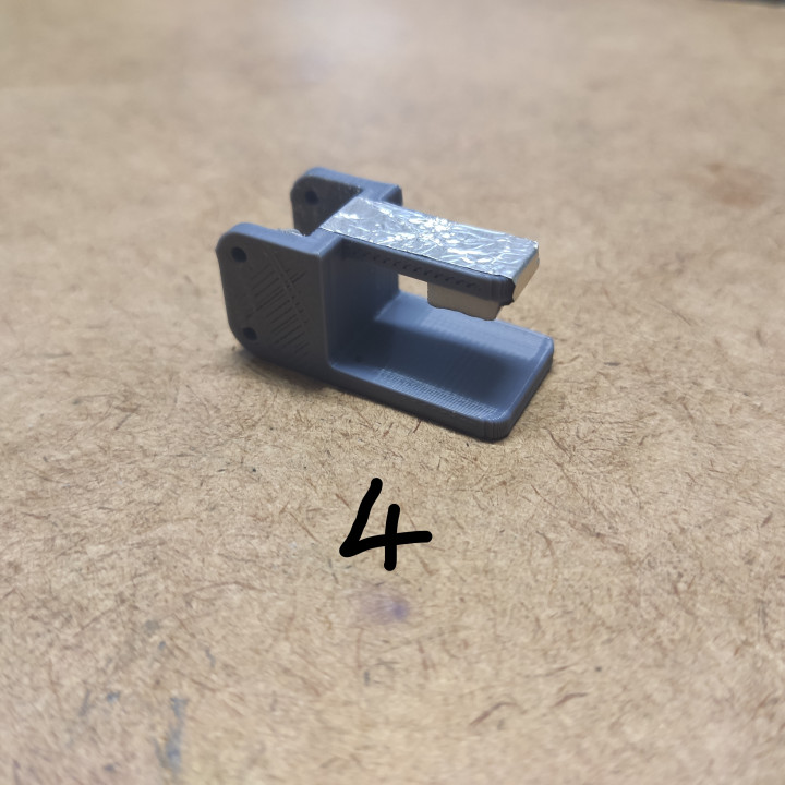 3D Printable Mobile gaming triggers for PUBG by Franco