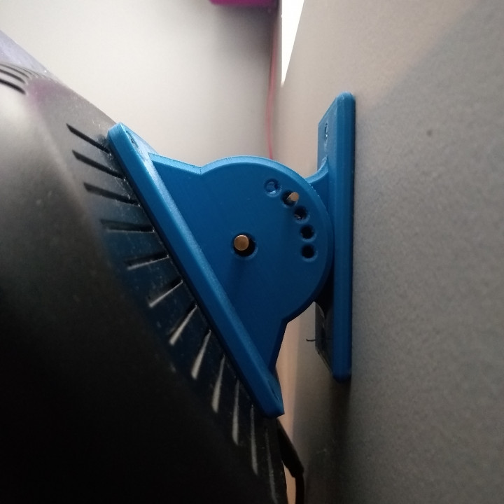 3D Printable VESA 100mm Wall Mount by Devan Metz
