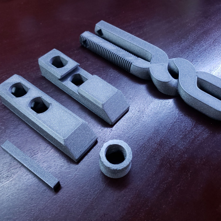 3D Printable Twisted Handle Wrench by Dsk