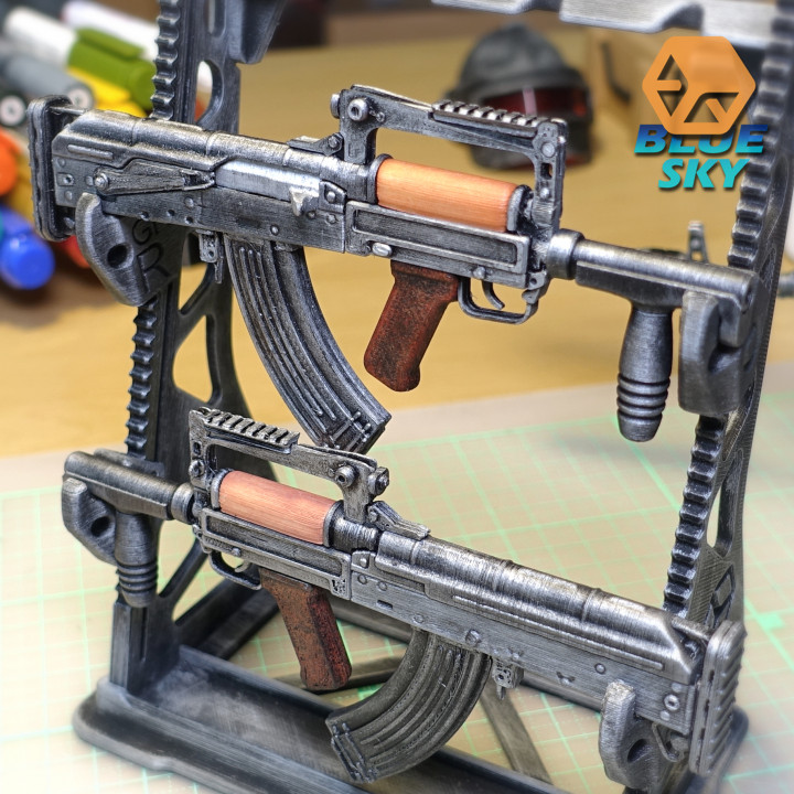 3D Printable GROZA 1/4 Scale by Sky Ha