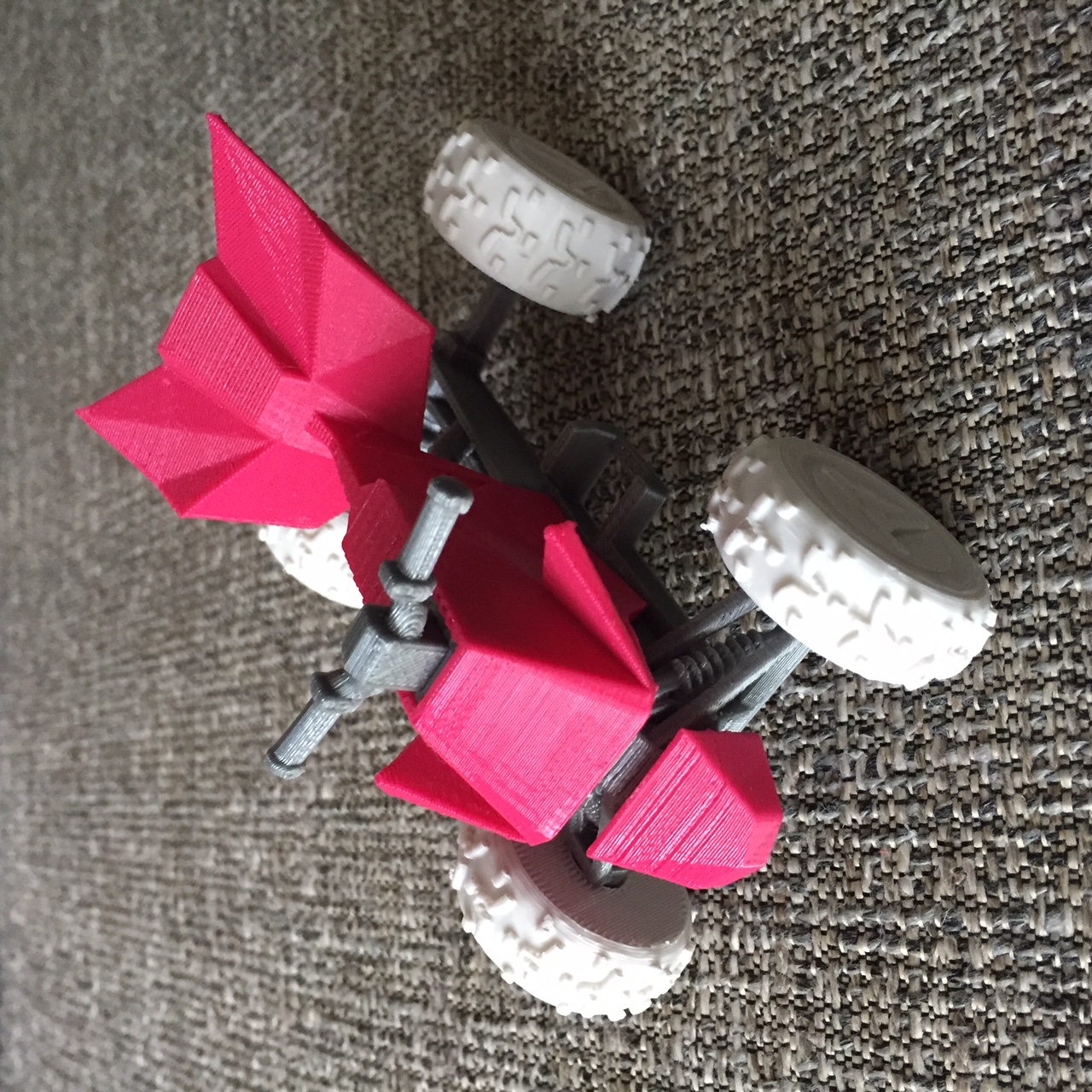 3D Printable CYBERQUAD by Aitor Baltziskueta