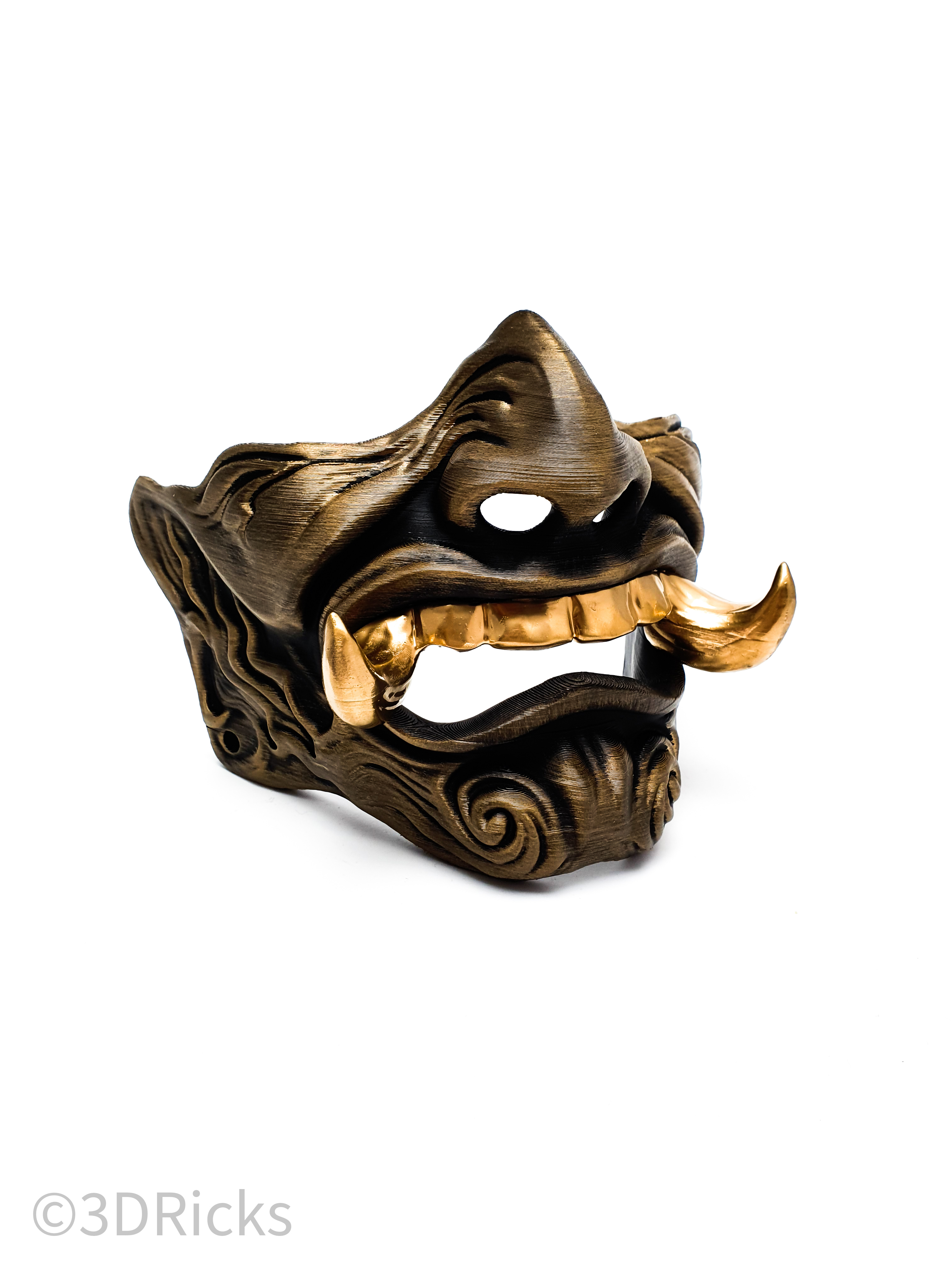 3D Printable Samurai - inspired mask by Todor Kolev