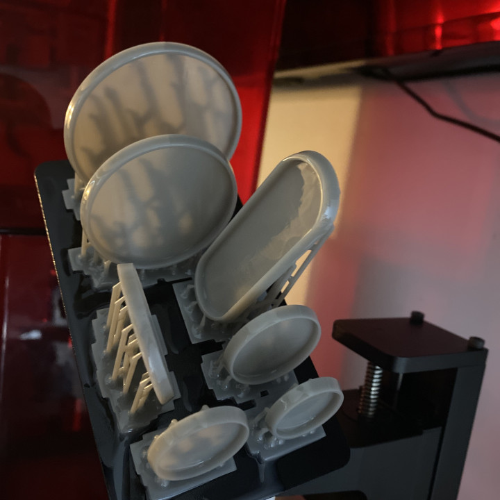 3D Printable Inset Bases for Water Effects by SinNerds