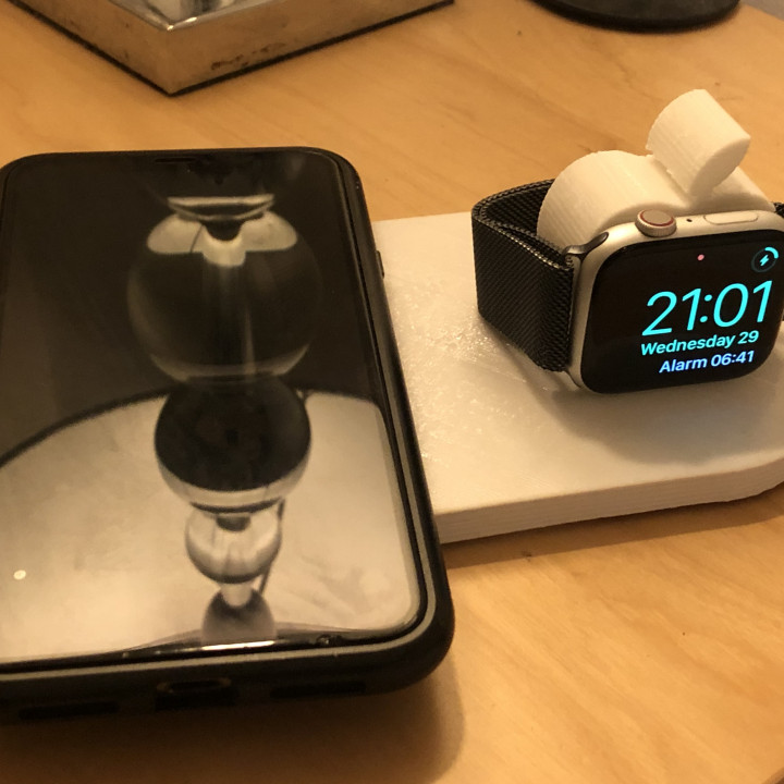 3D Printable Apple Watch and iPhone docking station by Jack Richardson