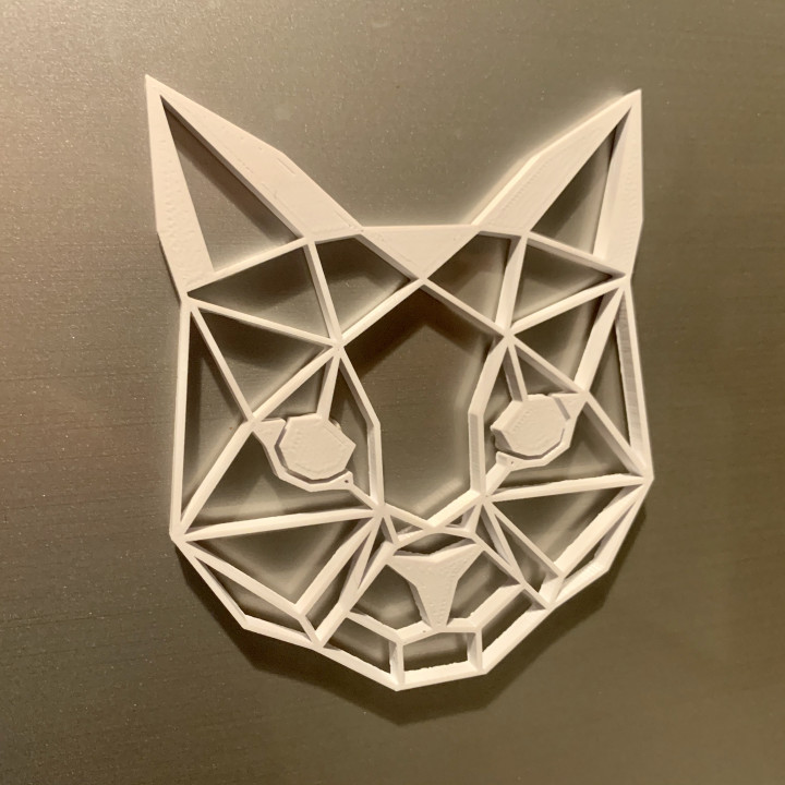 3D Printable 2D lowpoly Cat wall decoration by Alessandro Catoni
