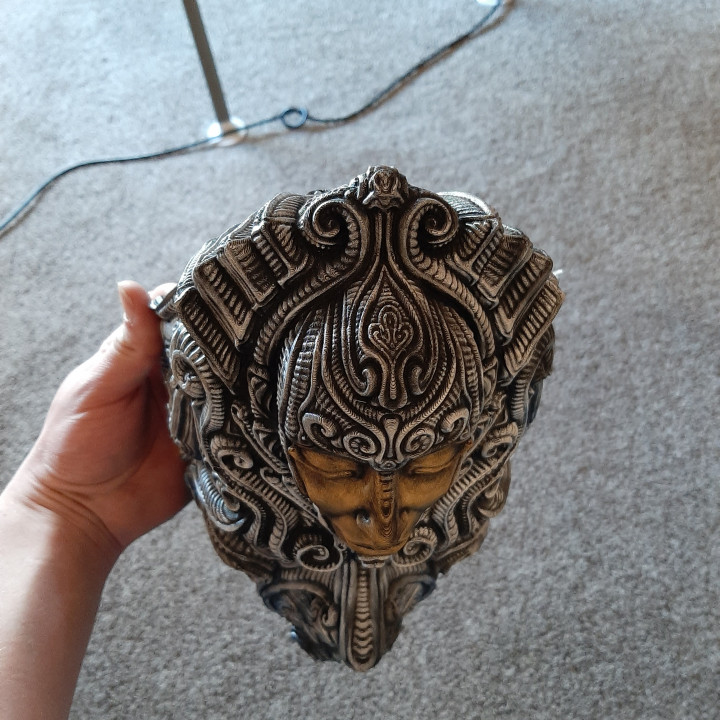 3D Printable Mask of eternity by Zane Rogers
