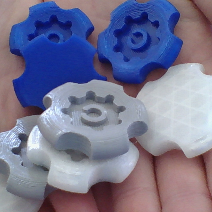 3D Printable My Makercoin by Connor Entrop