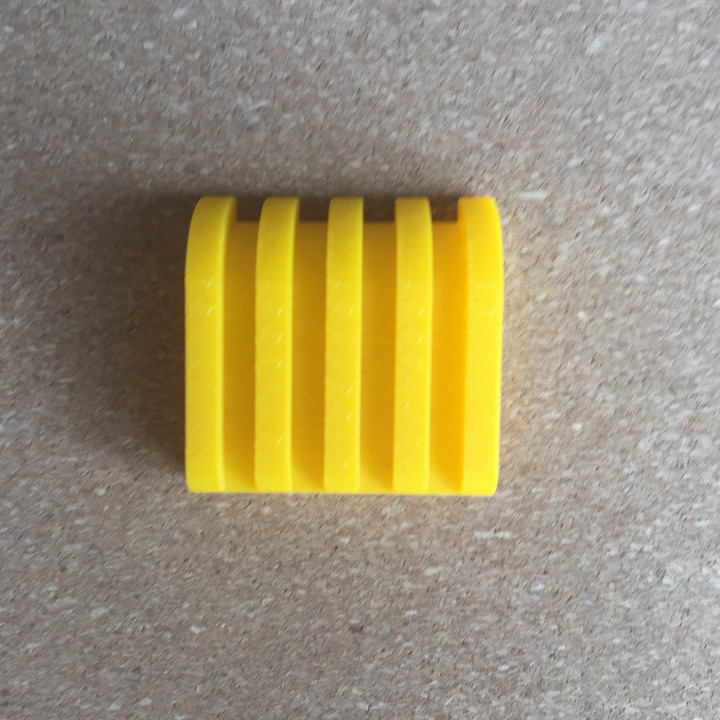 3D Printable Laptop Riser by Craig Walker