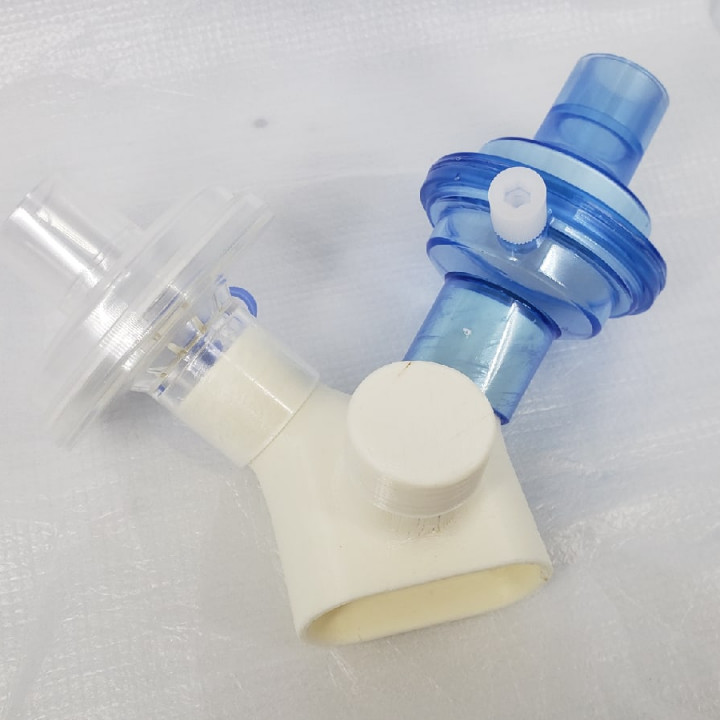 3D Printable Diving mask Adapter for medical filter by Frederico David Sena