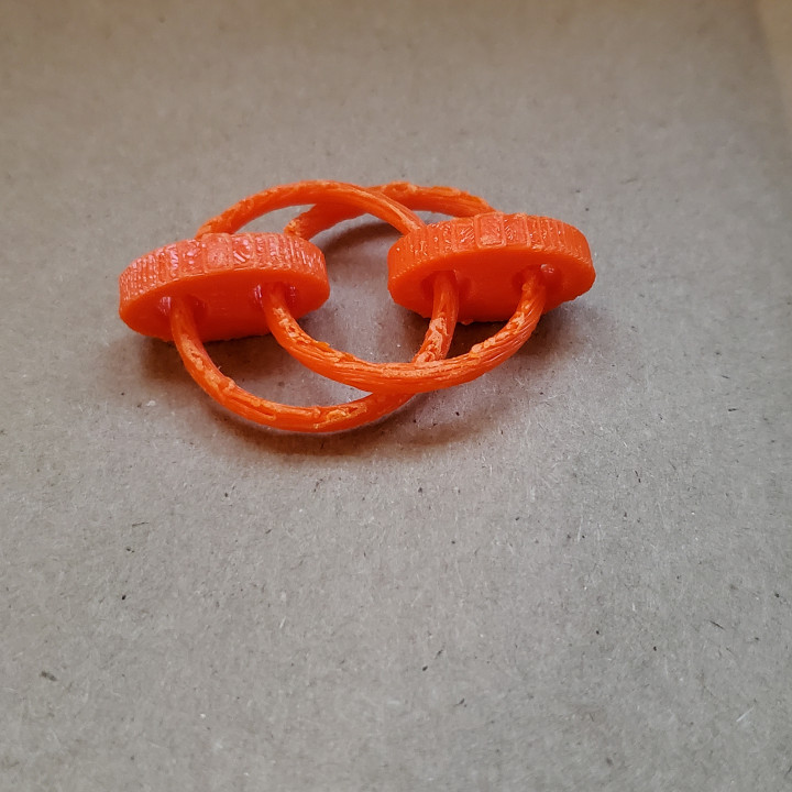 3D Printable Flipper Fidget by Amy Crump