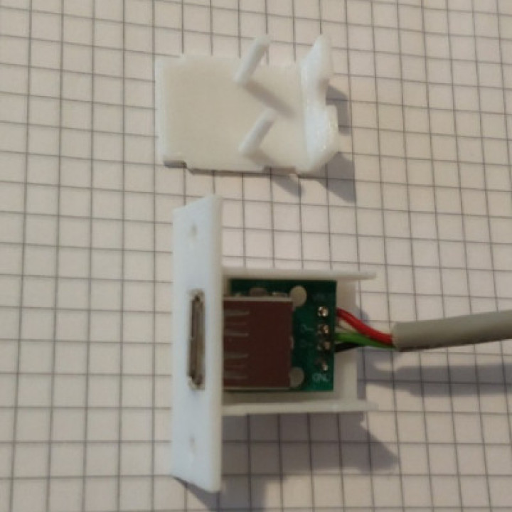 3D Printable USB Type A Female Panel Mount by Vincenzo