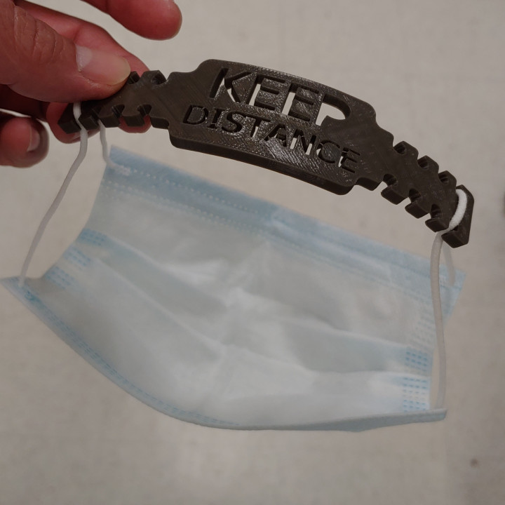 3D Printable Strap Mask by Hector Jimenez