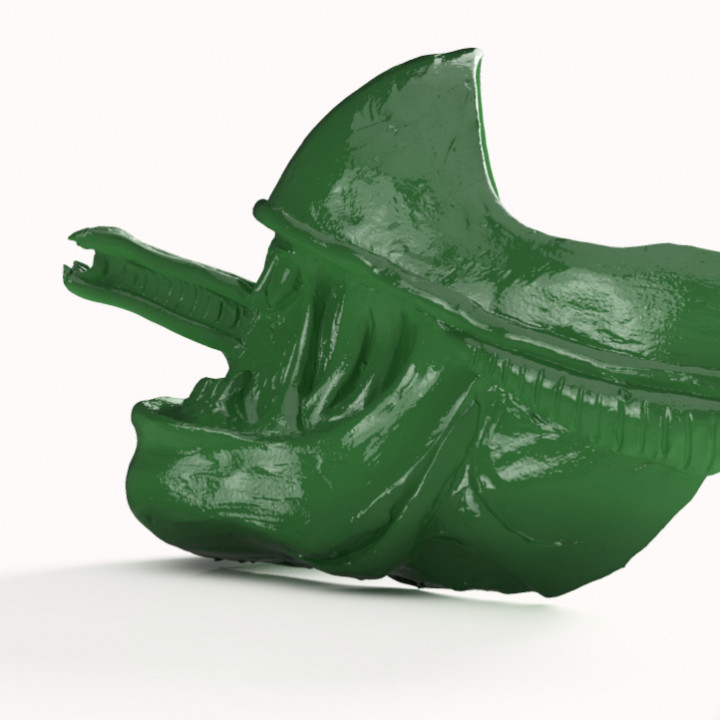 3D Printable Alien Facemask by Plastcore3D