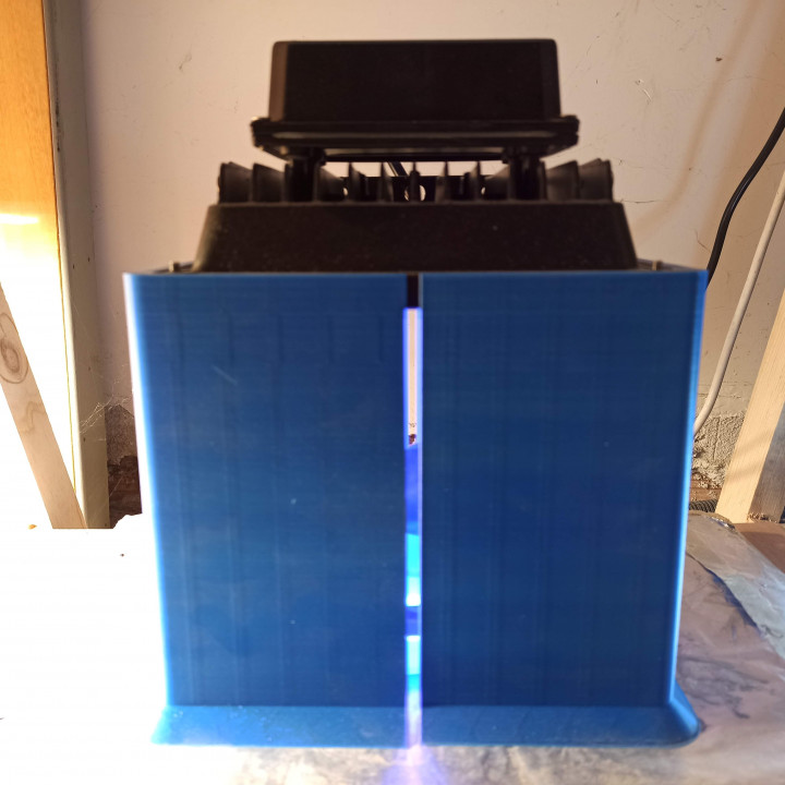 3D Printable UV Resin Curing Station/Box/Chamber by Francesco Meloni