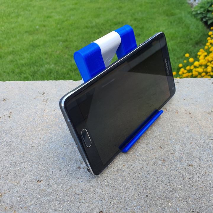 3D Printable Freely adjustable phone stand by Peter Lancz