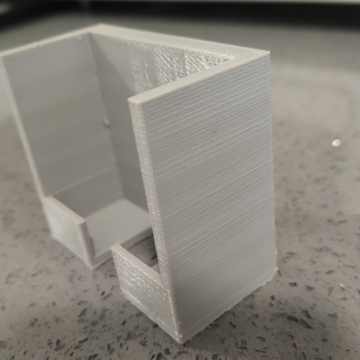 3D Printable Power plug Holder by William