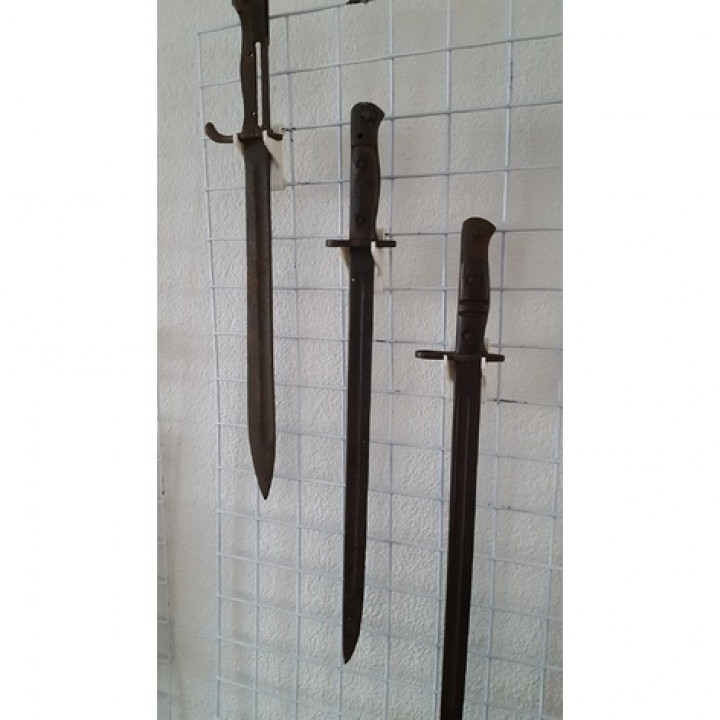 3D Printable Wall Mounting system for 5x5cm metal roster by stijn peeters