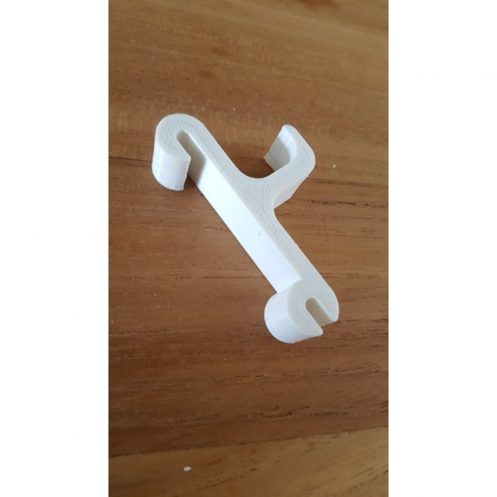 3D Printable Wall Mounting system for 5x5cm metal roster by stijn peeters