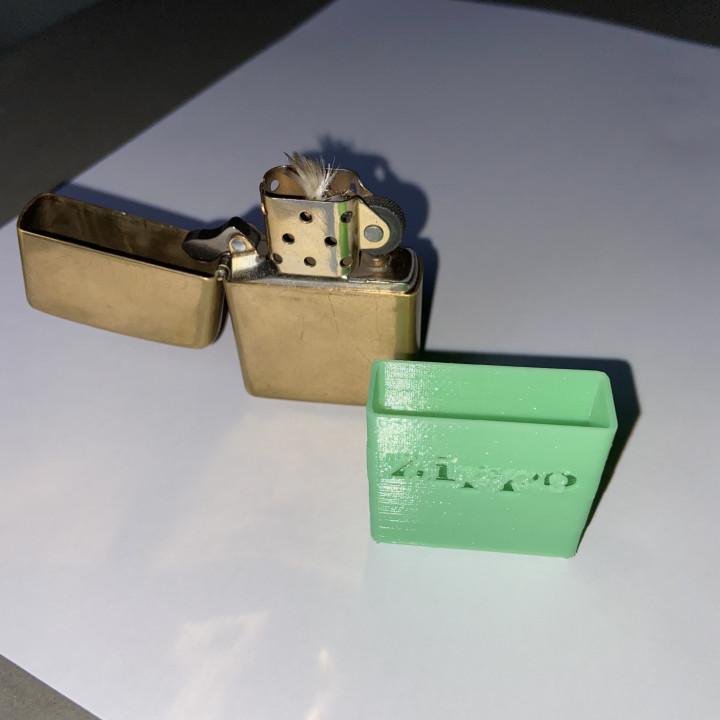 3D Printable Zippo Case by Alex
