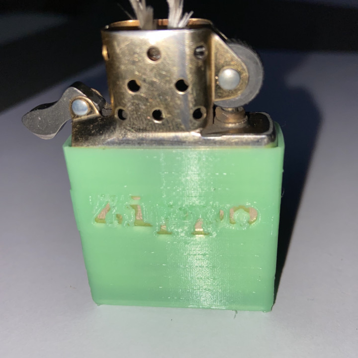 3D Printable Zippo Case by Alex