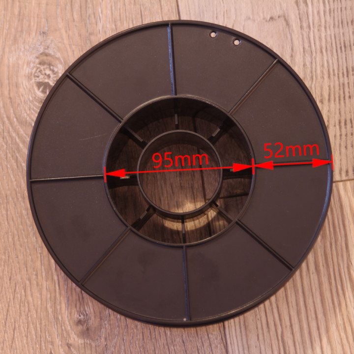 3D Printable Filament Spool Clock With RGB Lighting by Bernhard Schröcker