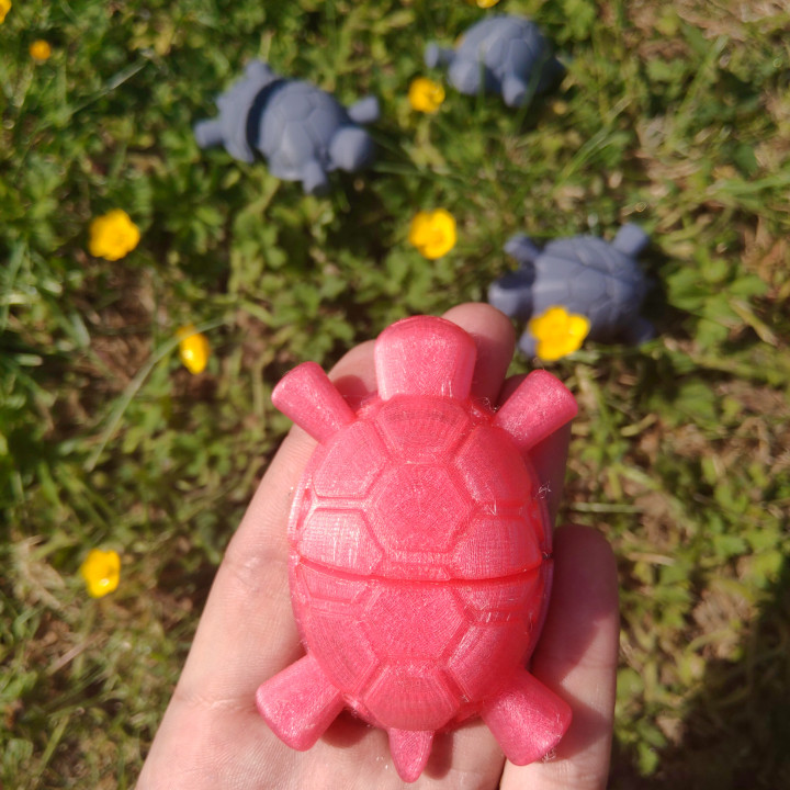3D Printable Adjust-A-Turtle Phone Stand by conner freeman