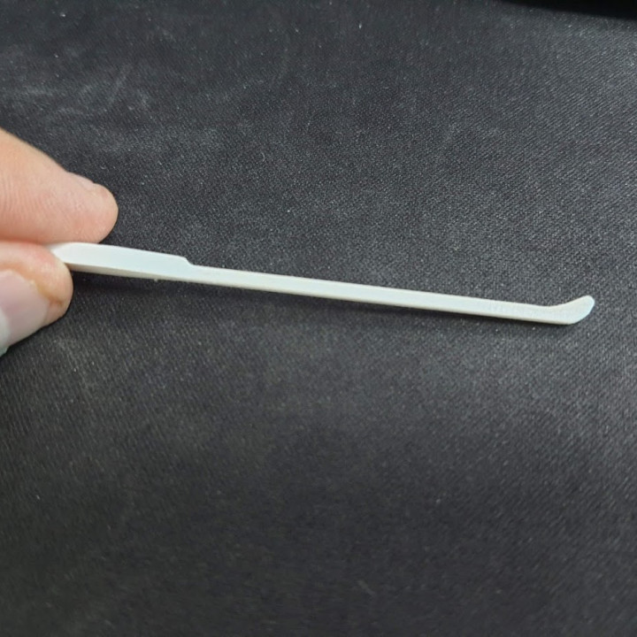 3D Printable Ear pick by Jirapon Tanasanti