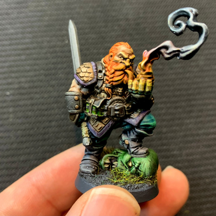 3D Print of Garaldir - Dwarf Witcher - 32mm - DnD - by michaelcox3