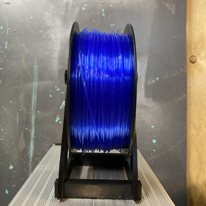 3D Printable Spool Master 2000 by Mikko Lepistö