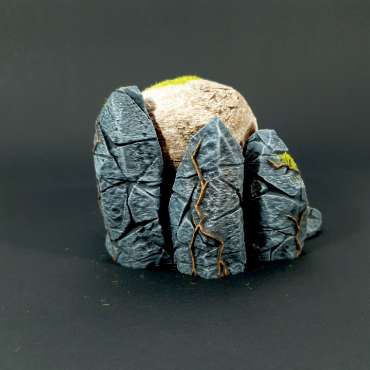 3D Printable Skull Rock Cave - TABLETOP TERRAIN DND RPG SCATTER by ...